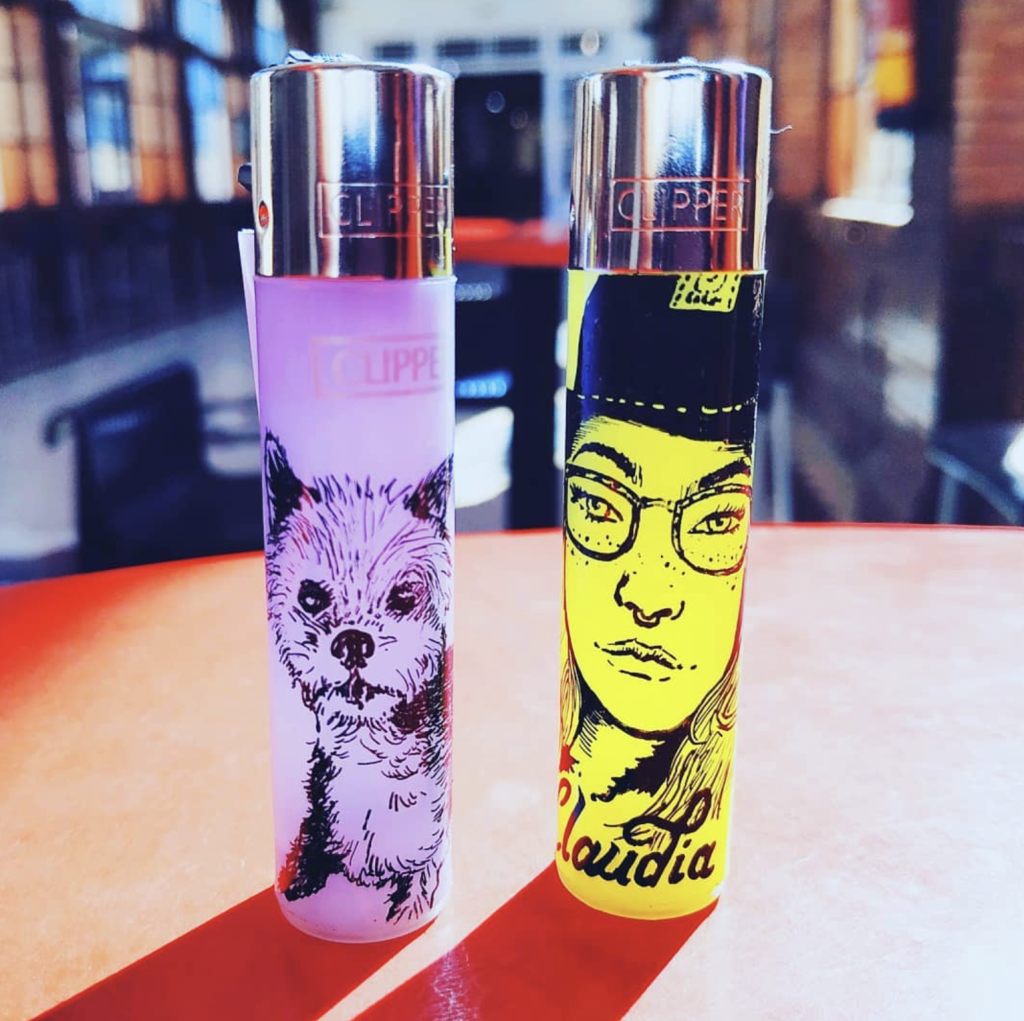 Encendedor Clipper personalizado a mano